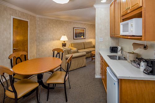 El Rancho Inn Photo Gallery